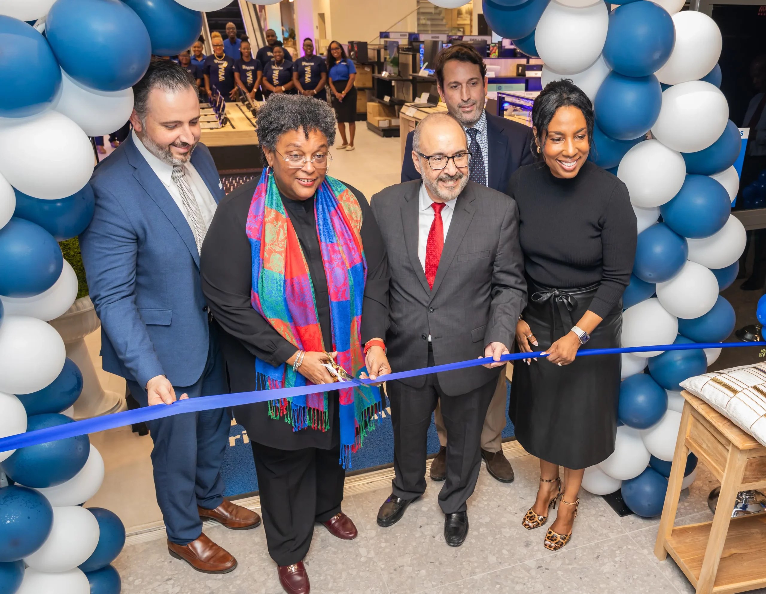 Welcome To Courts Welches - Unicomer Group